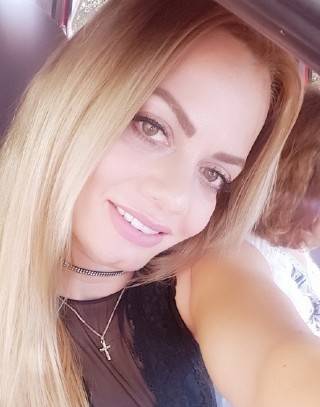 Etleva R | FILMCAFE.SE